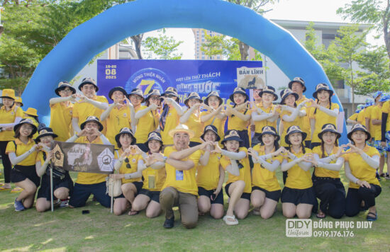 Top 22+ mẫu áo team building màu vàng đẹp nhất, nổi bật trước mọi ánh ...